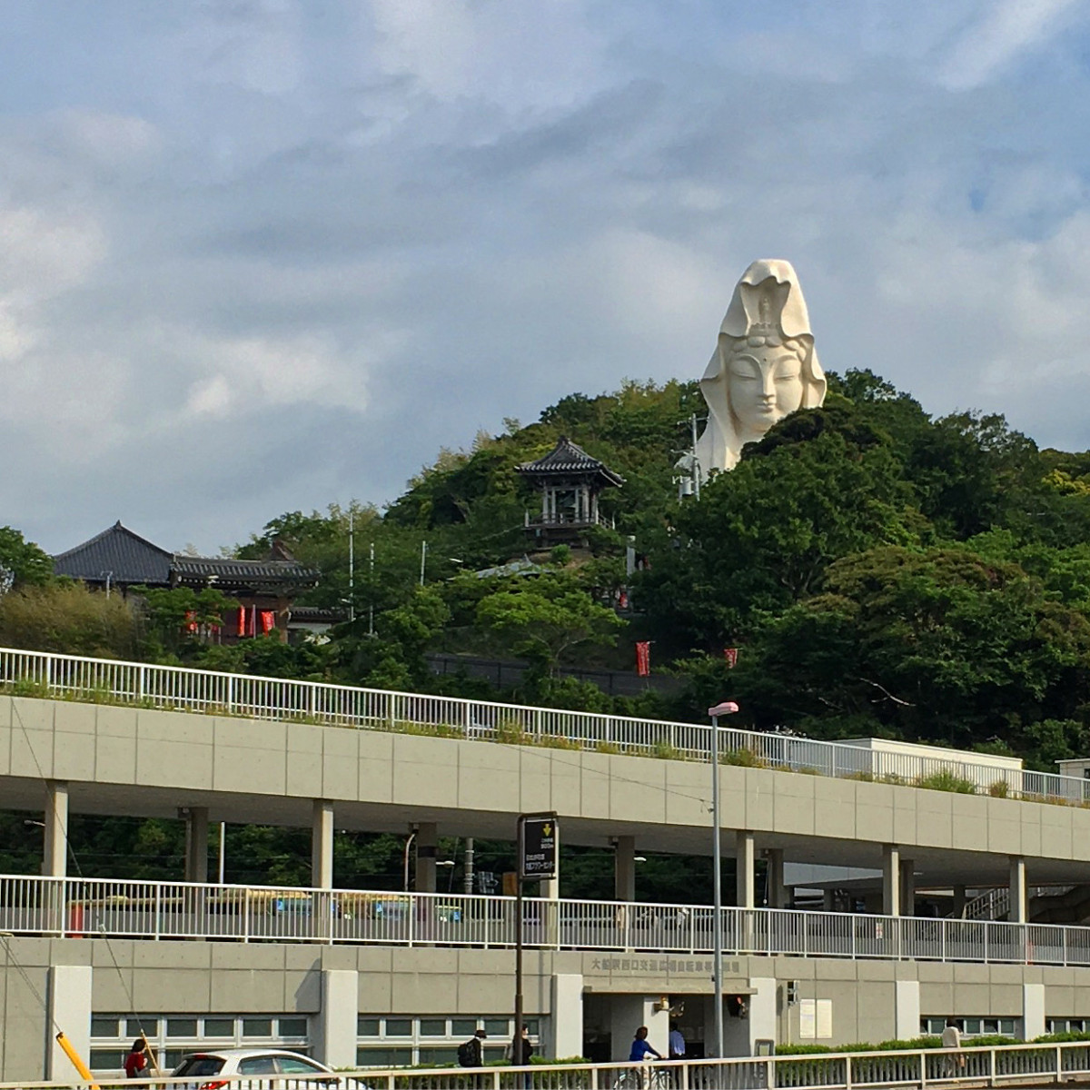 Shonan Monorail SMR01:Ofuna – CityHillsAndSea